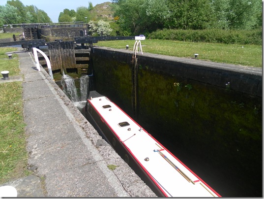 NB Serenity: Plank Lane Lift Bridge to Haigh Hall Country Park
